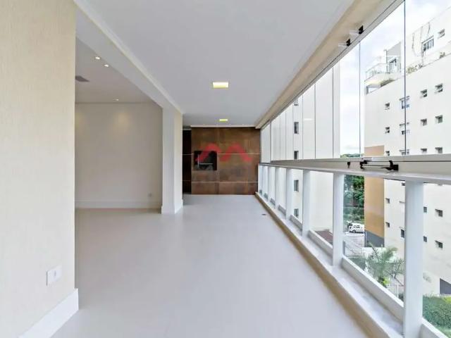 Apartamento para Venda em Curitiba/PR Água Verde 4 Quartos