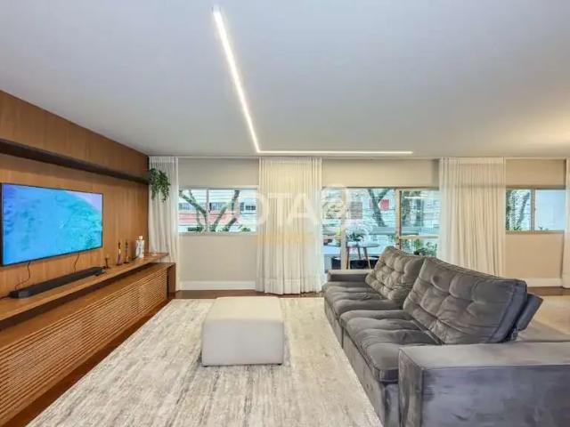 Apartamento para Venda em Curitiba/PR Água Verde 4 Quartos