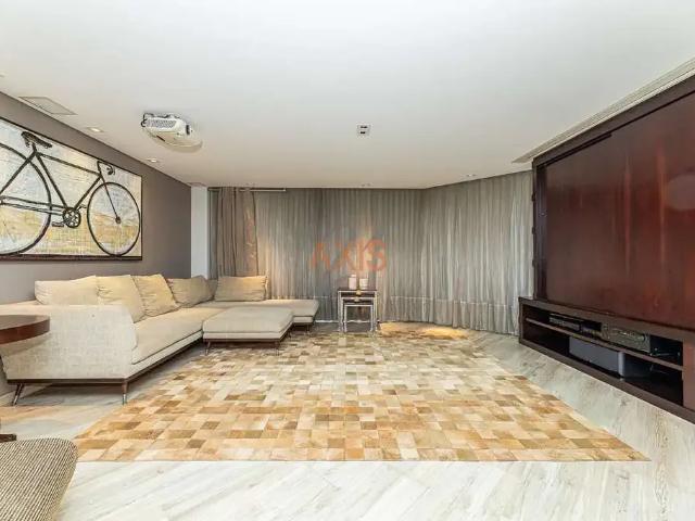 Apartamento para Venda em Curitiba/PR Água Verde 4 Quartos