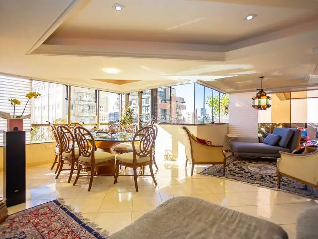 Apartamento para Venda em Curitiba/PR Água Verde 4 Quartos