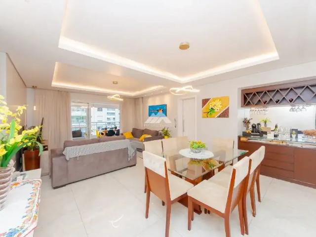 Apartamento para Venda em Curitiba/PR Água Verde 4 Quartos