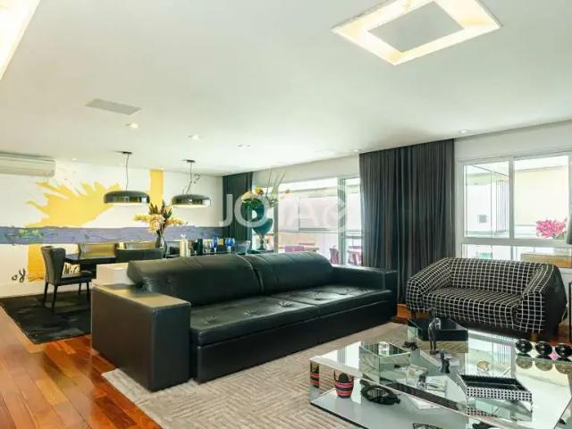 Apartamento para Venda em Curitiba/PR Água Verde 4 Quartos