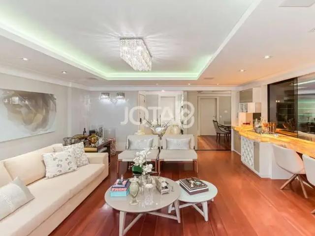 Apartamento para Venda em Curitiba/PR Água Verde 4 Quartos