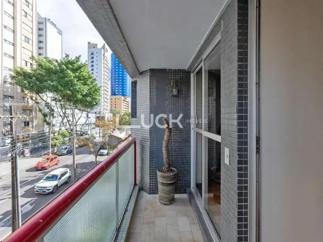 Apartamento para Venda em Curitiba/PR Água Verde 4 Quartos