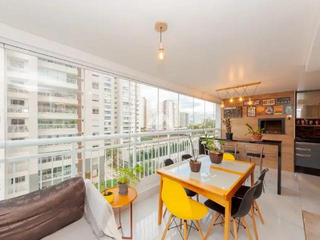 Apartamento para Venda em Curitiba/PR Água Verde 4 Quartos