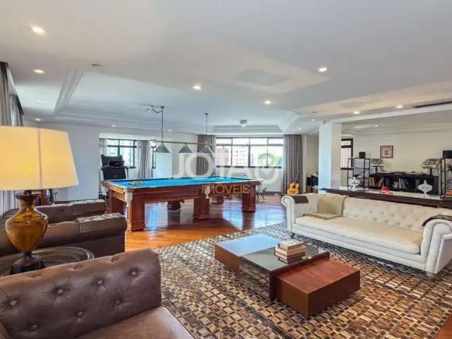 Apartamento para Venda em Curitiba/PR Água Verde 5 Quartos