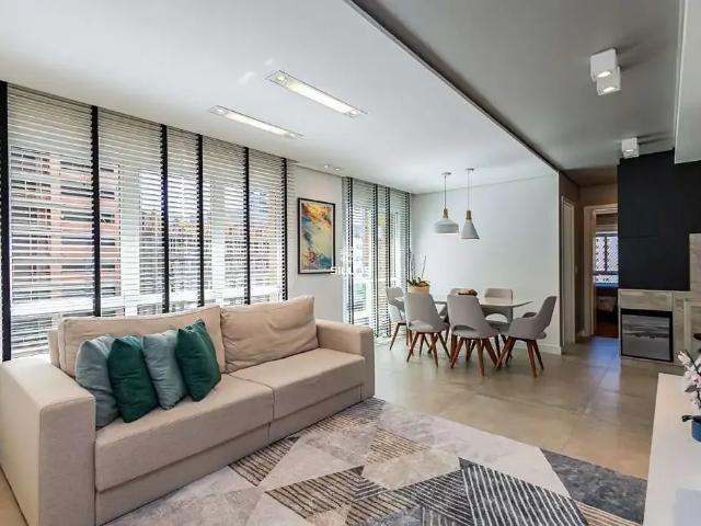 Apartamento para Venda em Curitiba/PR Água Verde 2 Quartos