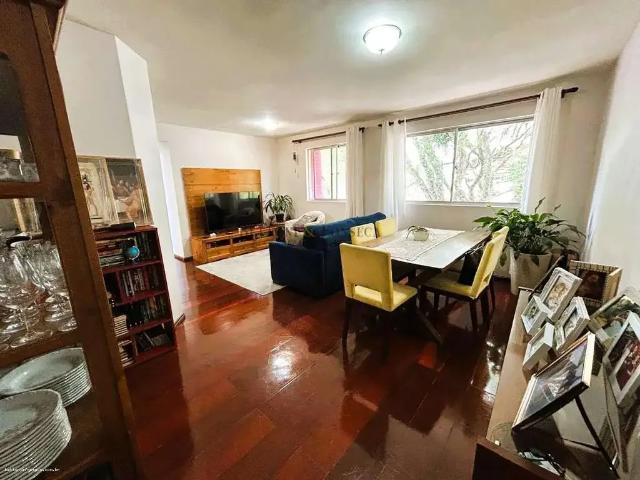 Apartamento para Venda em Curitiba/PR Água Verde 2 Quartos