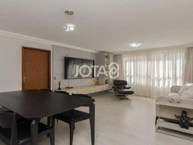 Apartamento para Venda em Curitiba/PR Água Verde 3 Quartos