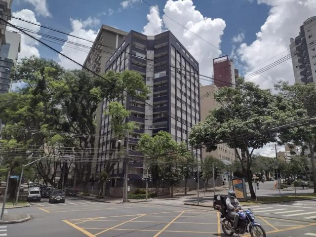 Apartamento para Venda em Curitiba/PR Água Verde 3 Quartos