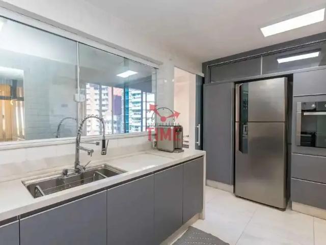 Apartamento para Venda em Curitiba/PR Água Verde 3 Quartos