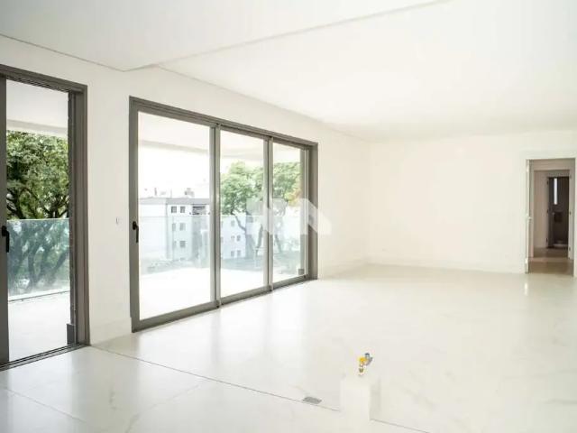 Apartamento para Venda em Curitiba/PR Água Verde 3 Quartos