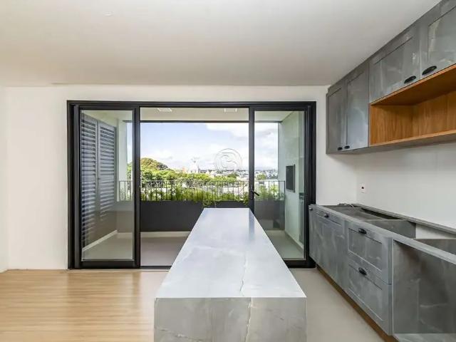 Apartamento para Venda em Curitiba/PR Água Verde 3 Quartos