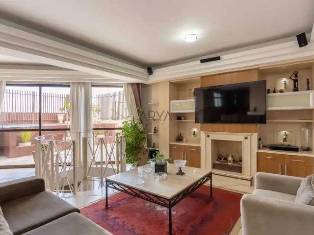 Apartamento para Venda em Curitiba/PR Água Verde 3 Quartos
