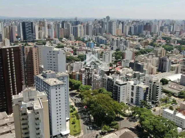 Apartamento para Venda em Curitiba/PR Água Verde 3 Quartos