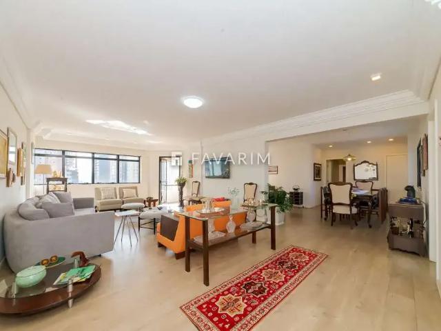 Apartamento para Venda em Curitiba/PR Água Verde 3 Quartos