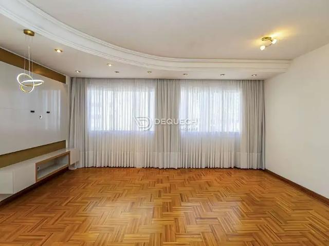 Apartamento para Venda em Curitiba/PR Água Verde 3 Quartos