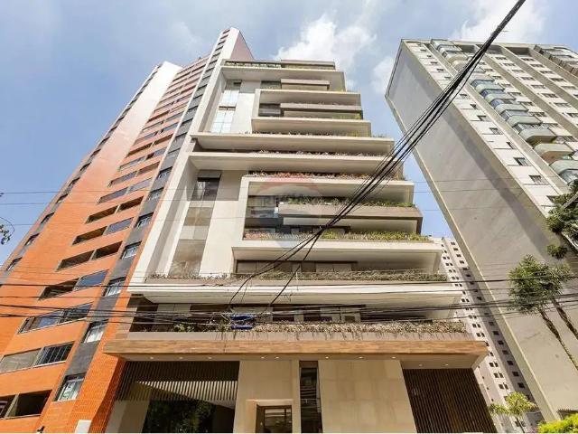 Apartamento para Venda em Curitiba/PR Água Verde 3 Quartos
