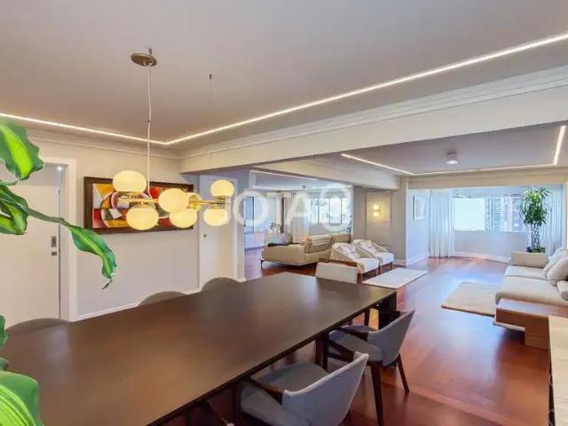 Apartamento para Venda em Curitiba/PR Água Verde 3 Quartos