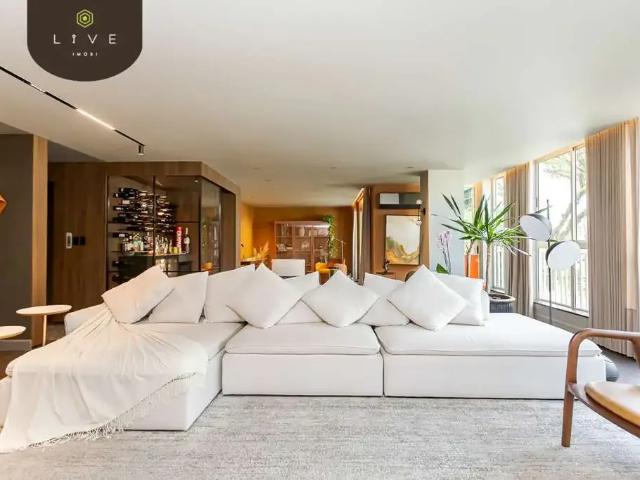 Apartamento para Venda em Curitiba/PR Água Verde 3 Quartos
