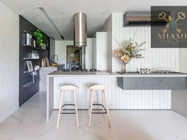 Apartamento para Venda em Curitiba/PR Água Verde 3 Quartos