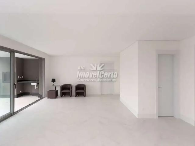 Apartamento para Venda em Curitiba/PR Água Verde 3 Quartos