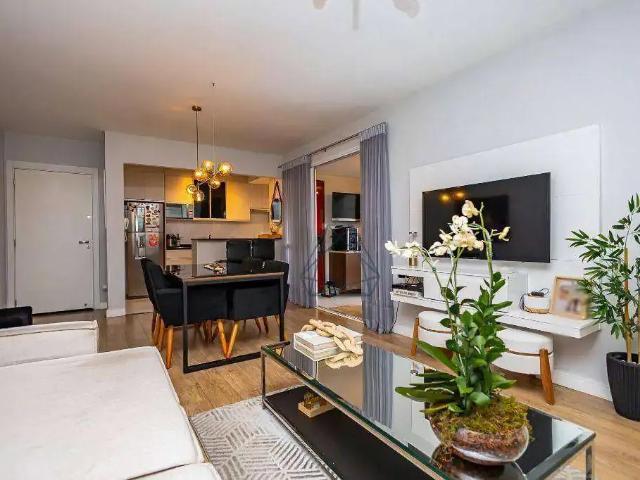 Apartamento para Venda em Curitiba/PR Água Verde 3 Quartos