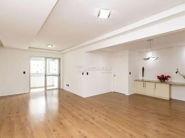 Apartamento para Venda em Curitiba/PR Água Verde 3 Quartos