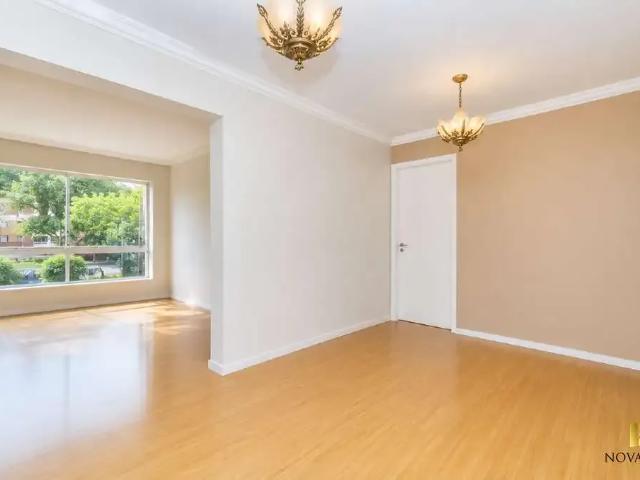 Apartamento para Venda em Curitiba/PR Água Verde 3 Quartos