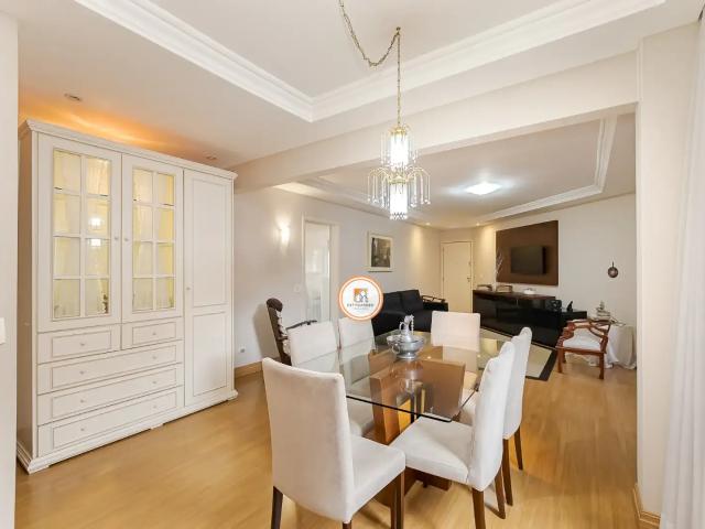 Apartamento para Venda em Curitiba/PR Água Verde 3 Quartos