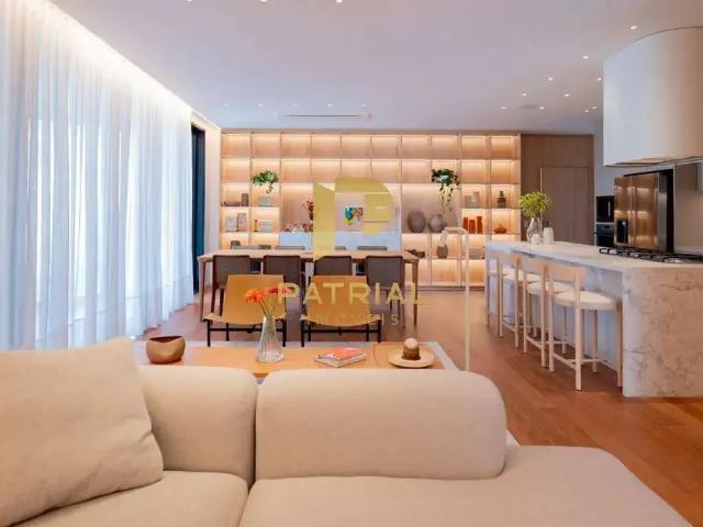 Apartamento para Venda em Curitiba/PR Água Verde 3 Quartos