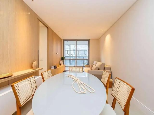 Apartamento para Venda em Curitiba/PR Água Verde 3 Quartos