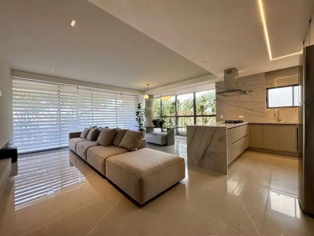 Apartamento para Venda em Curitiba/PR Água Verde 3 Quartos