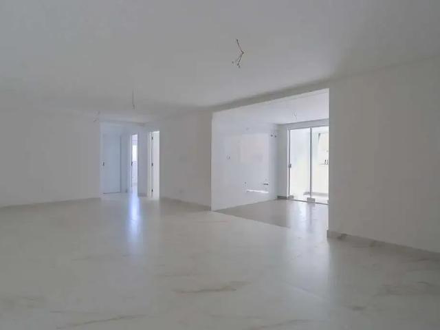 Apartamento para Venda em Curitiba/PR Água Verde 3 Quartos