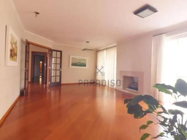 Apartamento para Venda em Curitiba/PR Água Verde 3 Quartos