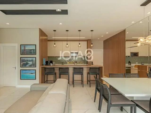 Apartamento para Venda em Curitiba/PR Água Verde 3 Quartos