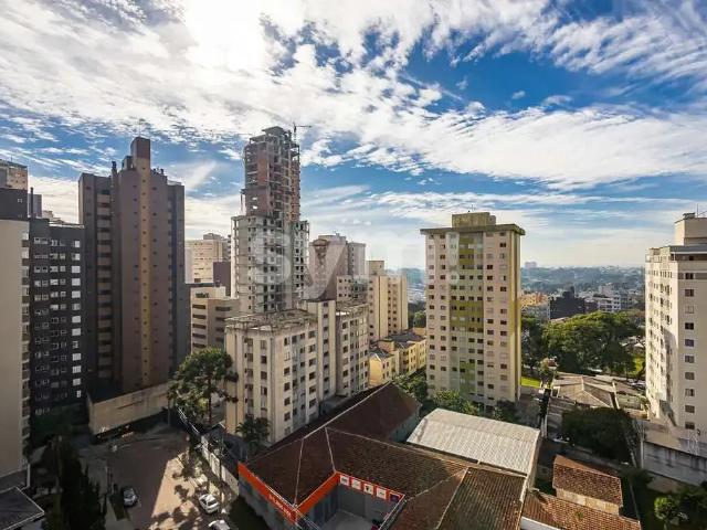 Apartamento para Venda em Curitiba/PR Água Verde 3 Quartos