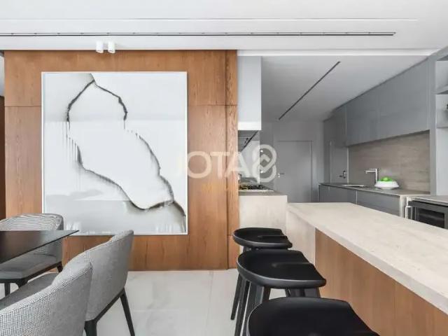 Apartamento para Venda em Curitiba/PR Batel 3 Quartos
