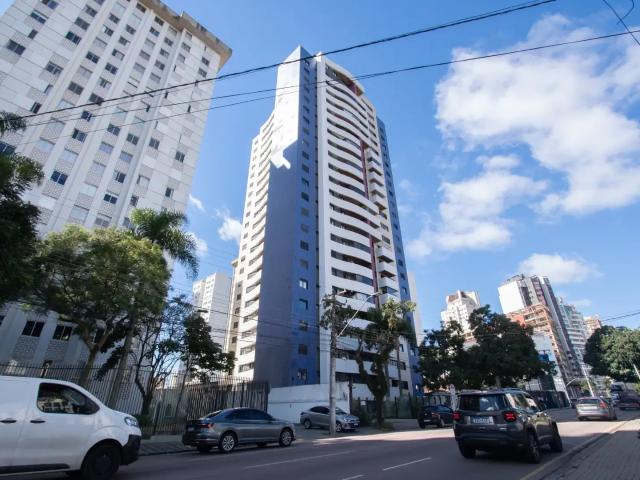 Apartamento para Venda em Curitiba/PR Batel 3 Quartos