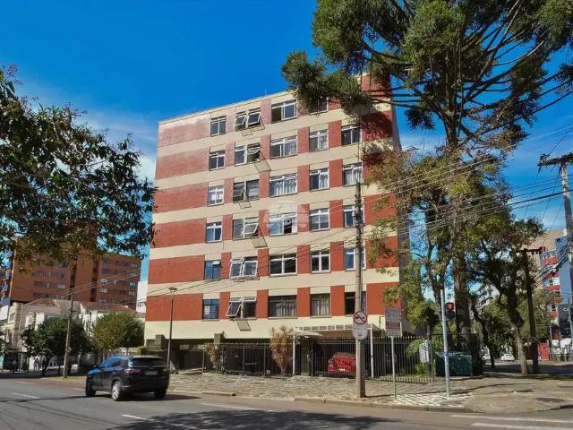 Apartamento para Venda em Curitiba/PR Batel 3 Quartos