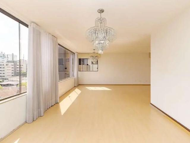 Apartamento para Venda em Curitiba/PR Batel 3 Quartos