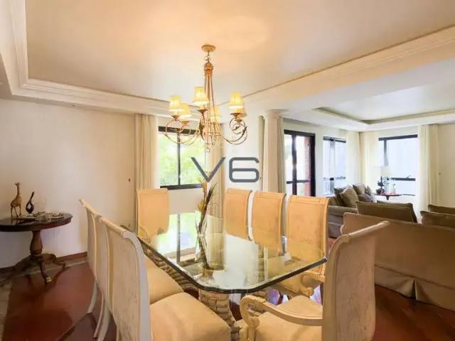 Apartamento para Venda em Curitiba/PR Batel 4 Quartos