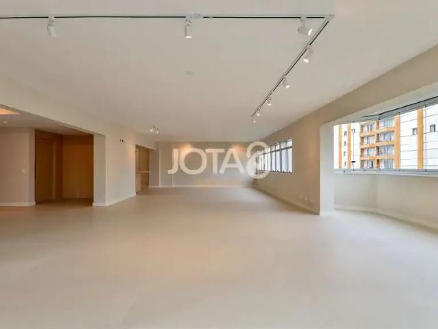 Apartamento para Venda em Curitiba/PR Batel 4 Quartos