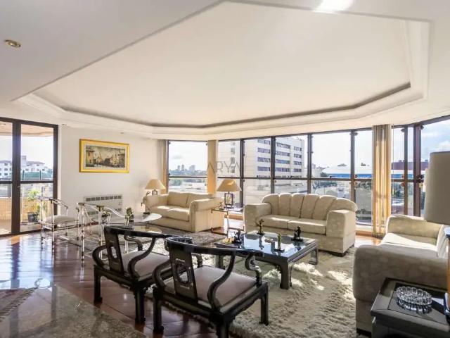 Apartamento para Venda em Curitiba/PR Batel 4 Quartos