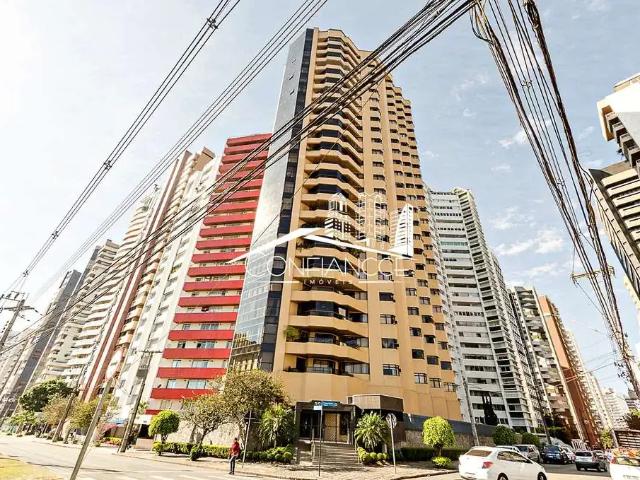 Apartamento para Venda em Curitiba/PR Batel 4 Quartos