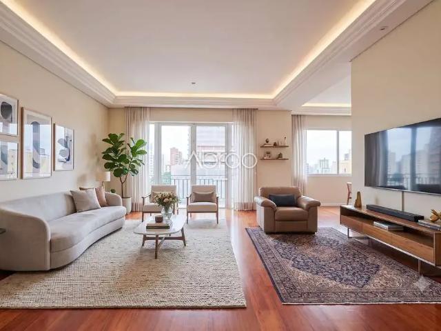 Apartamento para Venda em Curitiba/PR Batel 4 Quartos