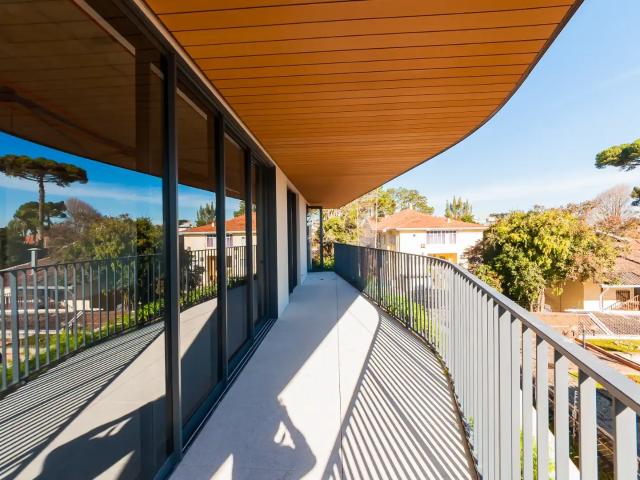 Apartamento para Venda em Curitiba/PR Batel 4 Quartos