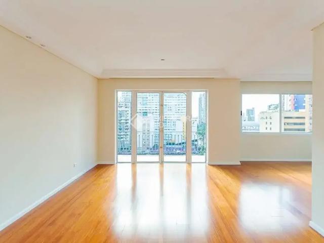 Apartamento para Venda em Curitiba/PR Batel 4 Quartos