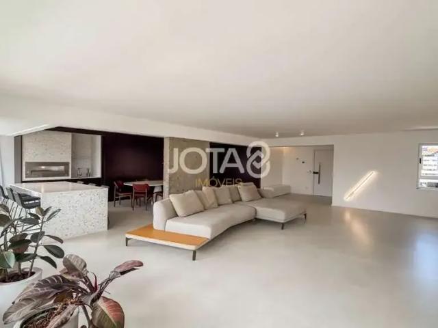 Apartamento para Venda em Curitiba/PR Batel 4 Quartos