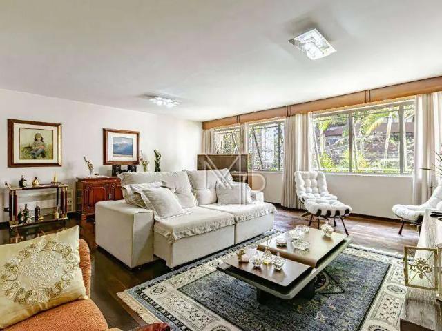 Apartamento para Venda em Curitiba/PR Batel 5 Quartos
